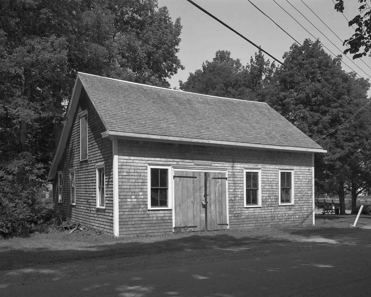 Alvin Comiter | 02-144 MiltonMisc 1 c Dfine m s NIK85 1200 8bitfor Web v2