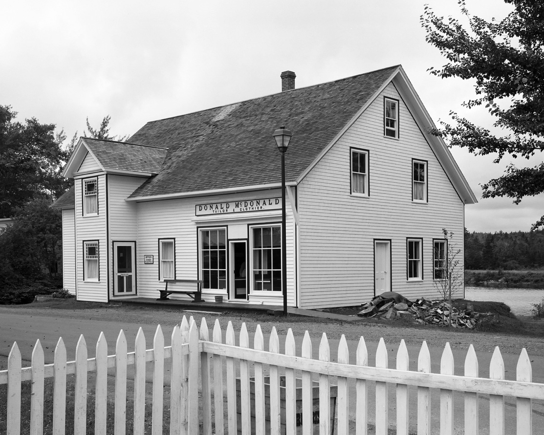 Alvin Comiter | 02-208 Sherbrooke Misc 5 c Dfine m s NIK90 1200 8bit ...