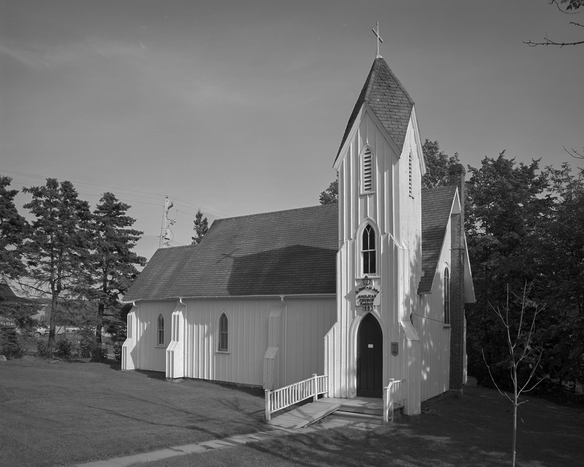 Alvin Comiter | L-043 02-040 Baddeck Church c Dfine m sky NIK80 for WEB v3