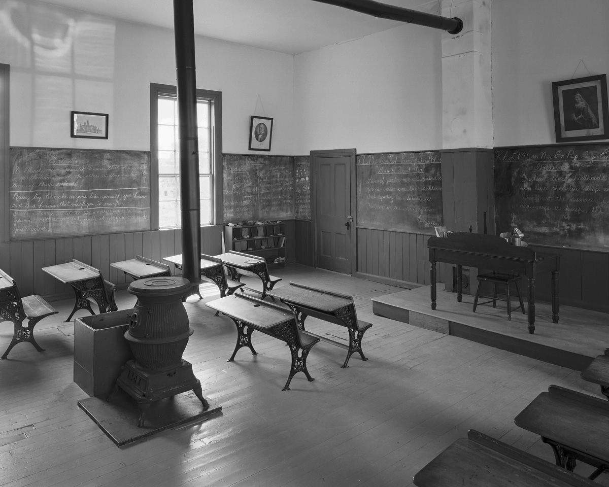 Alvin Comiter | L-056 02-216 Sherbrooke Schl int Dfine m NIK90 for WEB v3