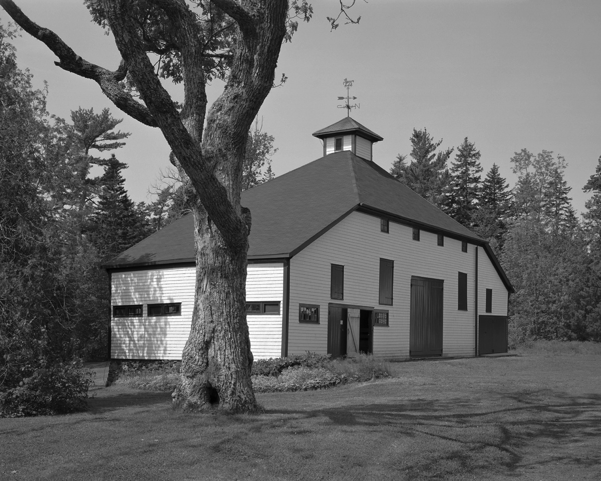 Alvin Comiter | L-089 02-149 MtUniacke Barn c Dfine m sky NIK85 for WEB v2